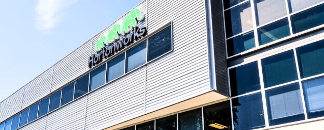 Hortonworks Empowering Data Driven Insights With Open Source Big Data Platforms